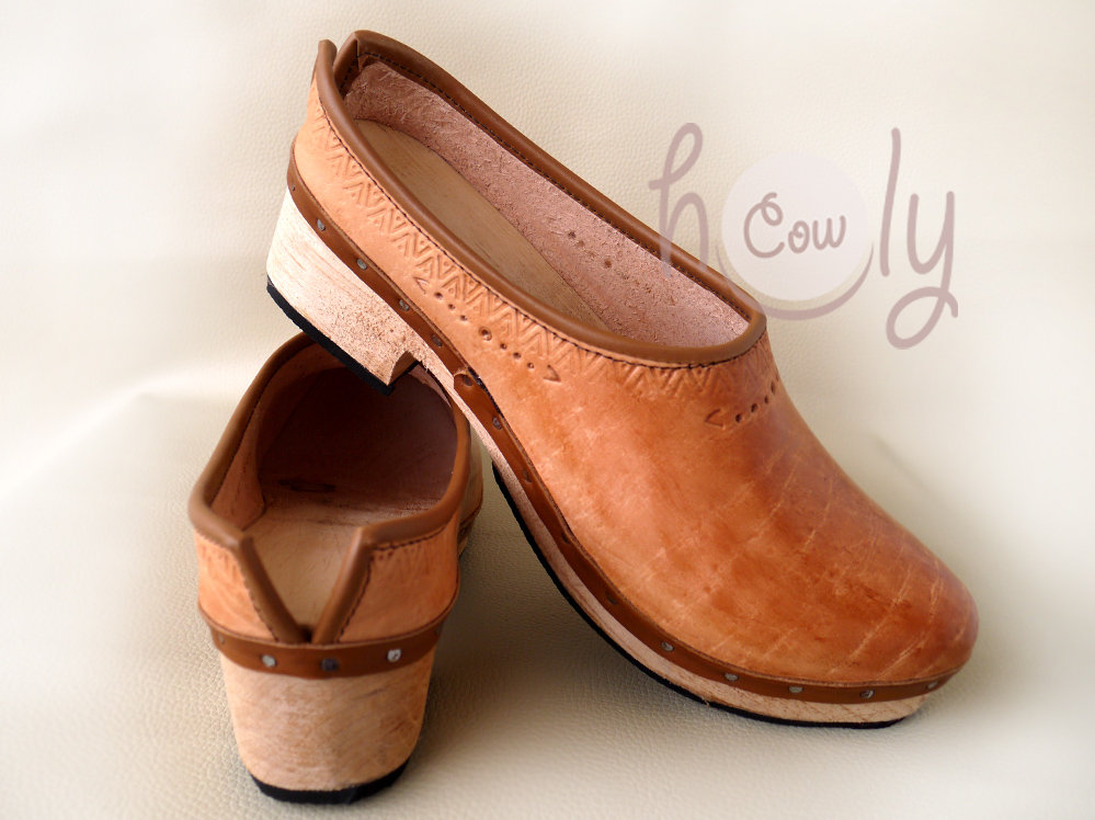 Handmade Traditional Women's Leather Clogs, Women's Clogs, Leather ...