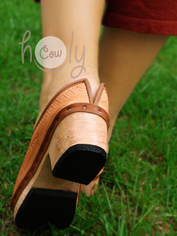 Handmade Traditional Women's Leather Clogs Women's | Etsy