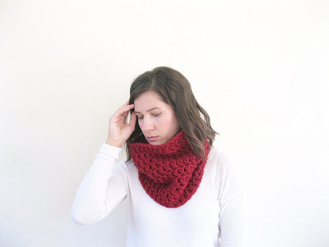 Chunky Cowl Scarf | Red Chunky Wool Scarf | Hand Knit Scarf | Knit ...