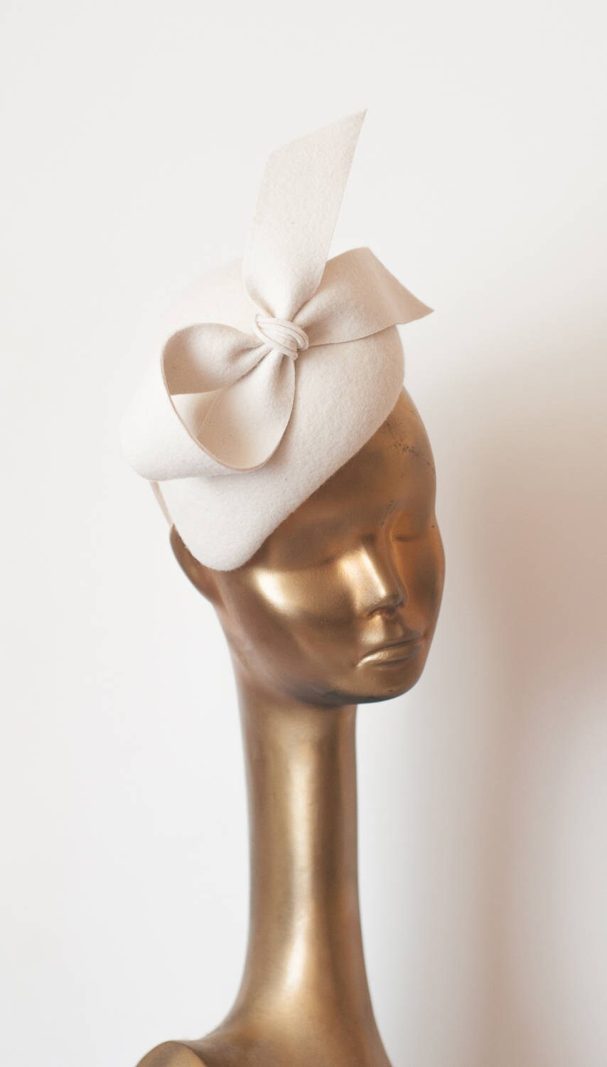 Unique Modern Cream FELT FASCINATOR. BRIDAL Fascinator - Etsy