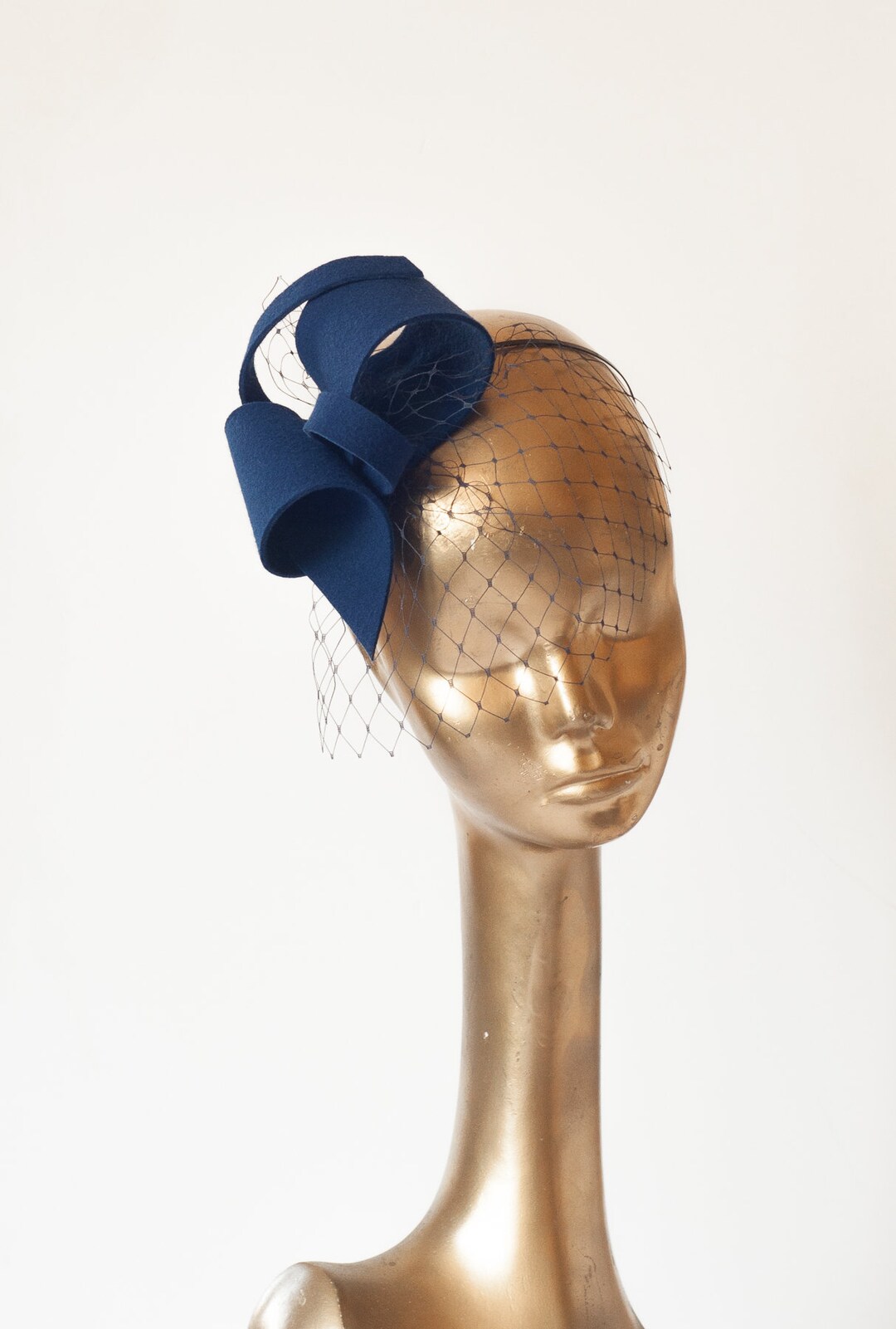 Unique Modern Navy Blue FELT FASCINATOR. BRIDAL Fascinator With Veil ...