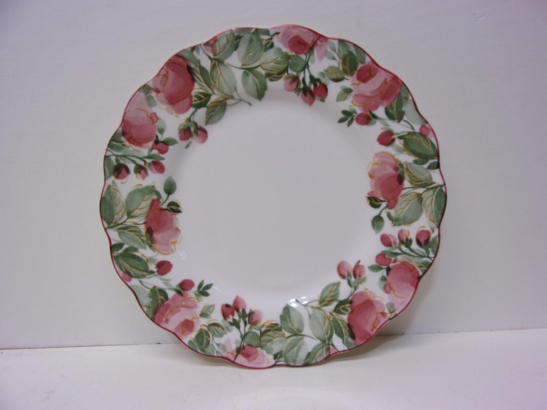 Set of Four Nikko Japan Salad Plates Precious Pattern Scalloped ...