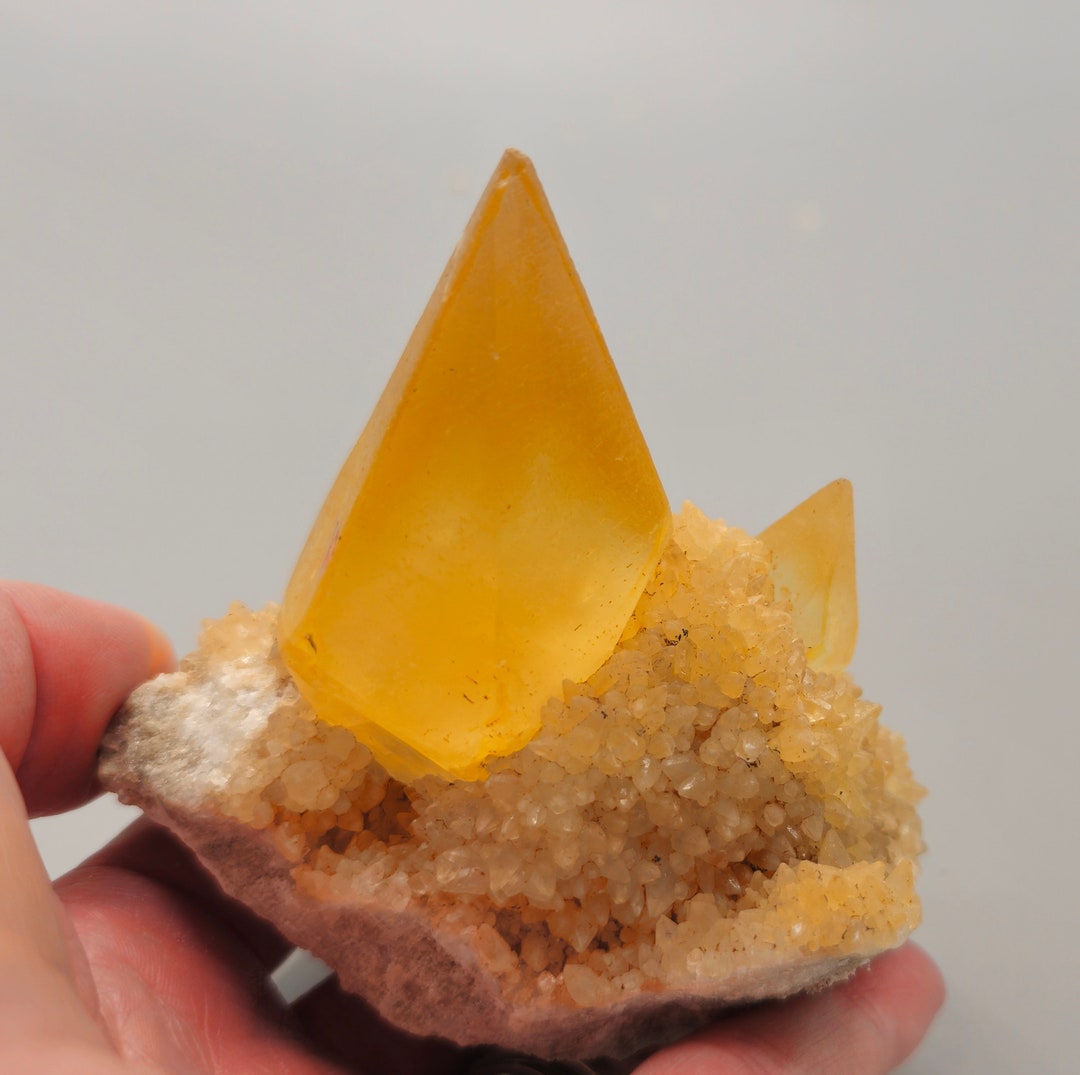 Montana Stellar Beam Calcite Matrix Specimen H - Etsy