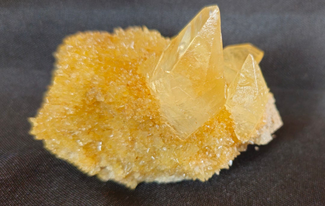 Montana Stellar Beam Calcite Matrix Specimen - Etsy