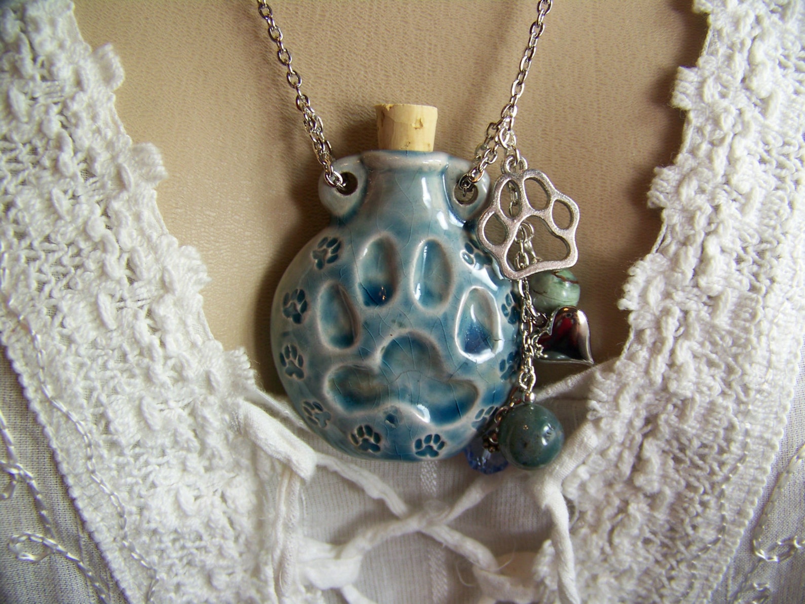 Paw Print, Bottle Necklace, Snuff Bottle, Ash Urn, Flask, Vessel ...