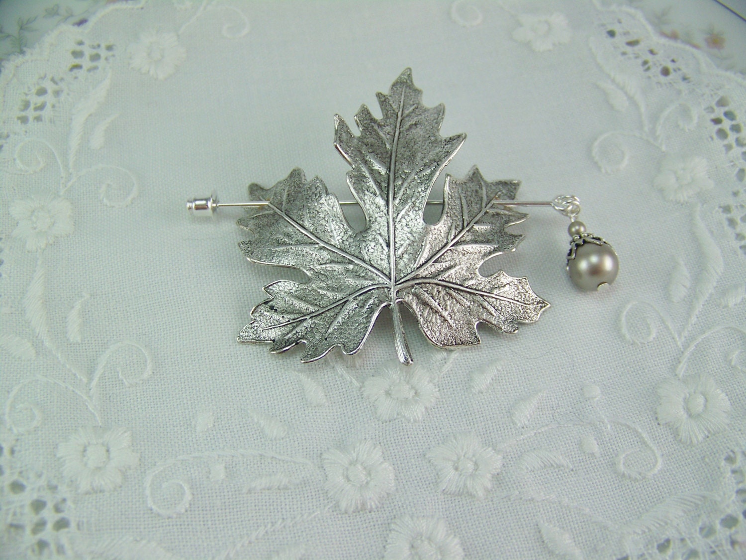 Maple Leaf Pin Shawl Pin Scarf Pin Sweater Pin Maple Leaf - Etsy