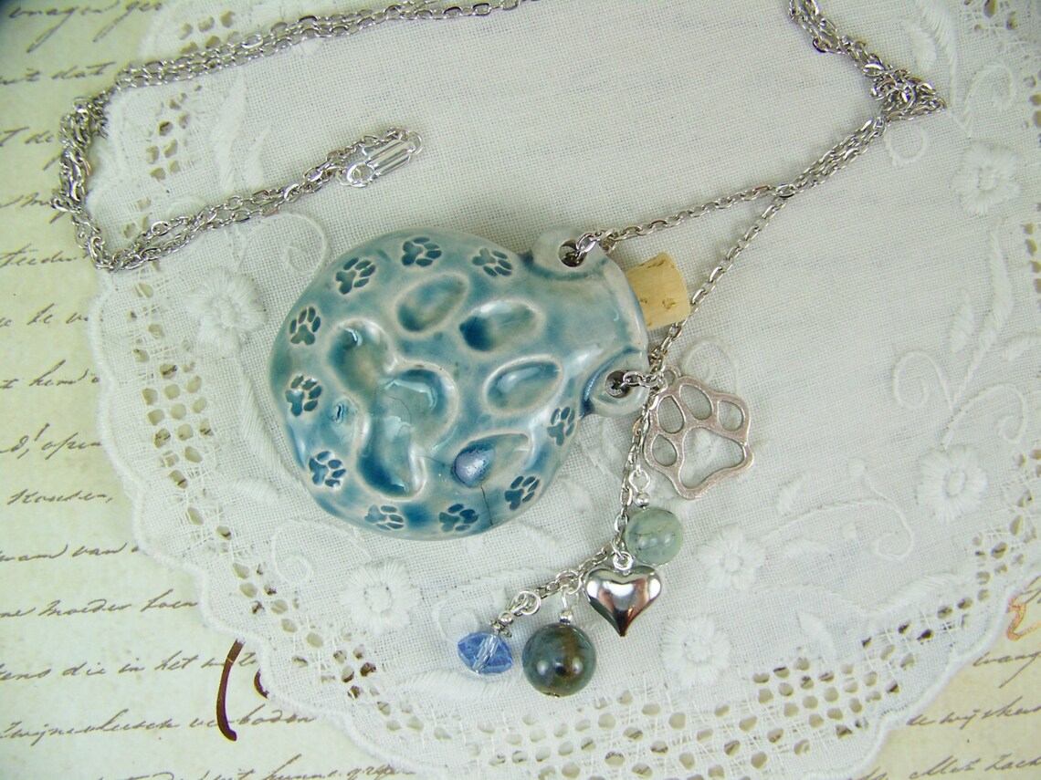 Paw Print, Bottle Necklace, Snuff Bottle, Ash Urn, Flask, Vessel ...