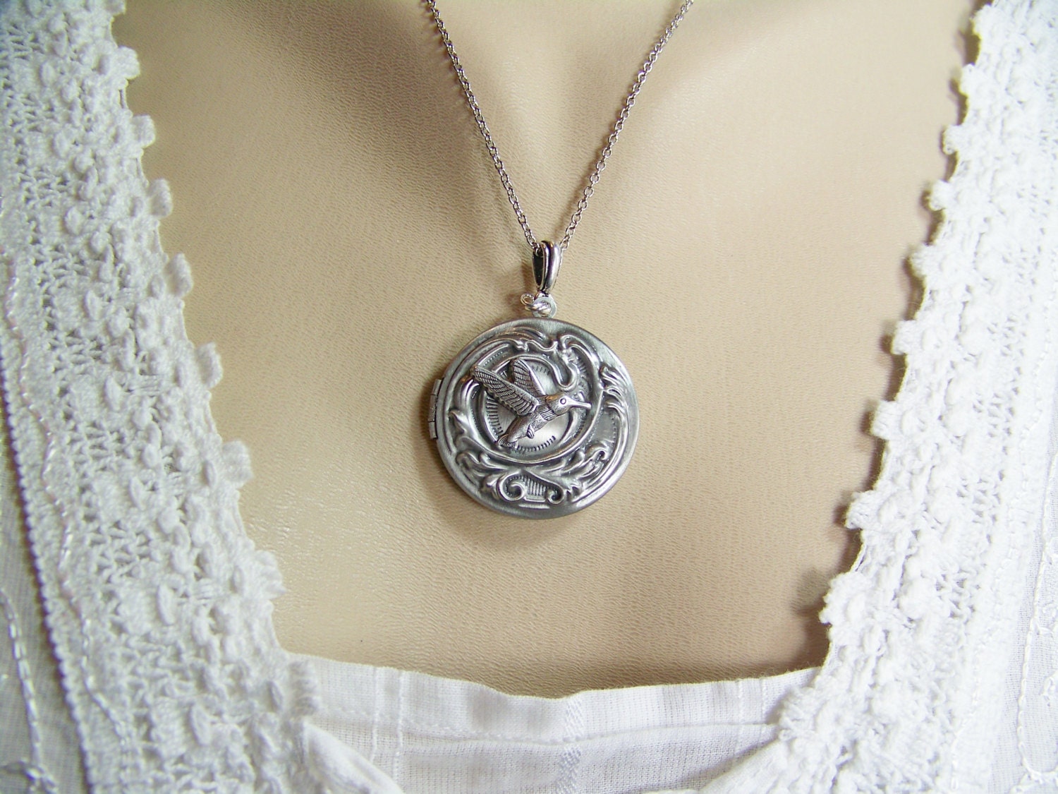 Hummingbird Locket Embossed Locket Silver Locket Bird - Etsy