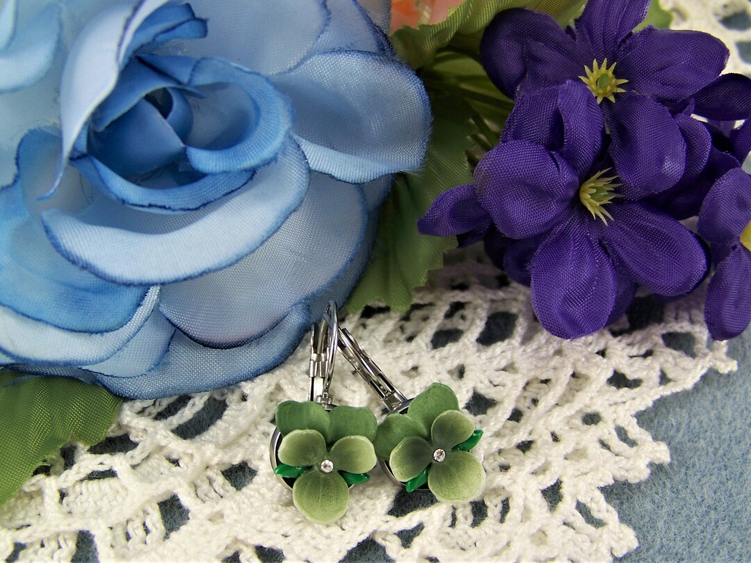 Violet Flower Earrings, Green Violets, Pansy Earrings, Violet Earrings ...