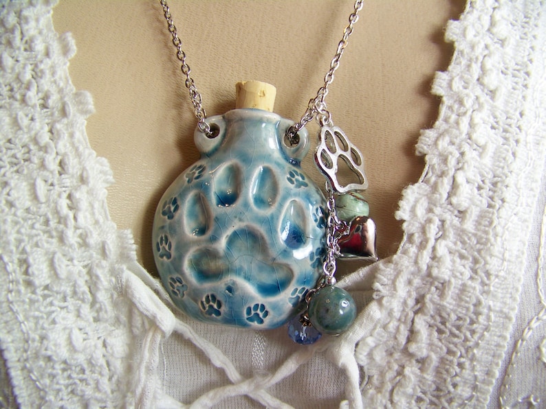 Paw Print, Bottle Necklace, Snuff Bottle, Ash Urn, Flask, Vessel ...
