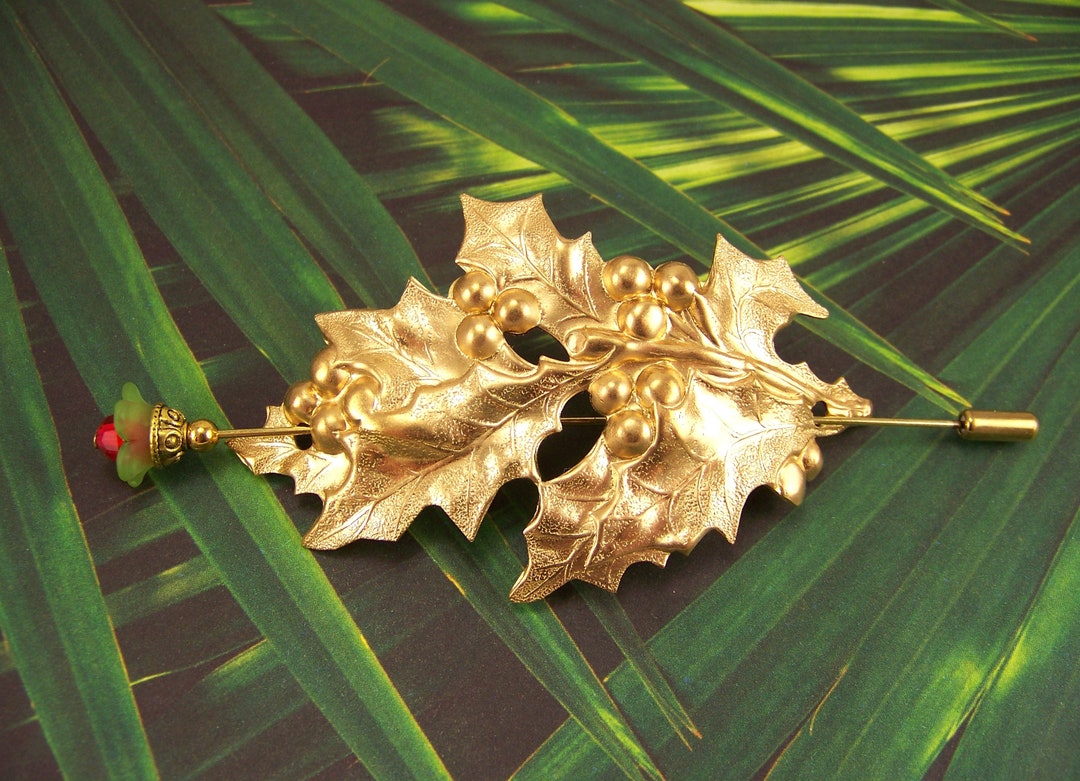 Holly Leaf Pin, Holly Sprig, Holly Pin, Shawl Pin Scarf Pin, Sweater ...