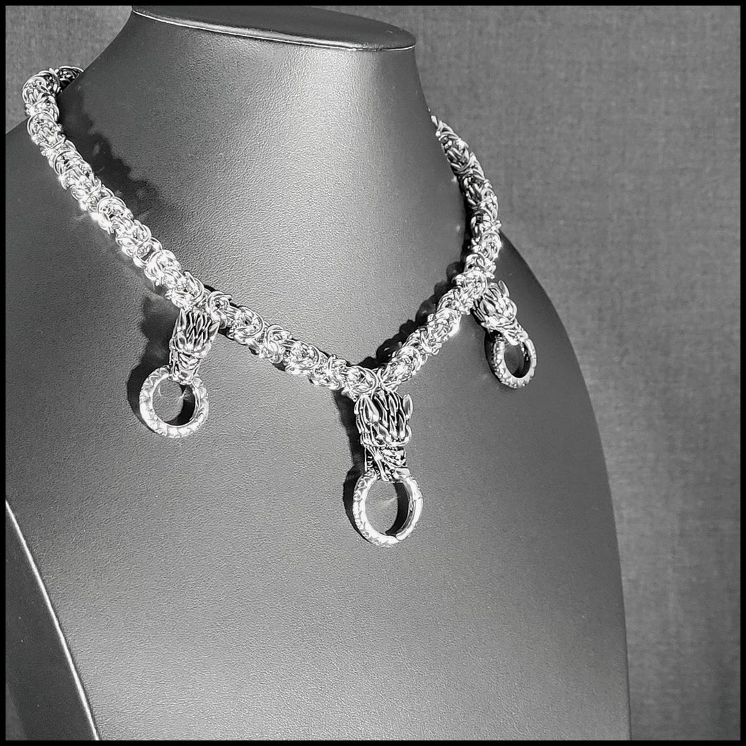 Trinity Wolf Master Collar With Thick Luxurious 8mm Chainmaille Chain ...
