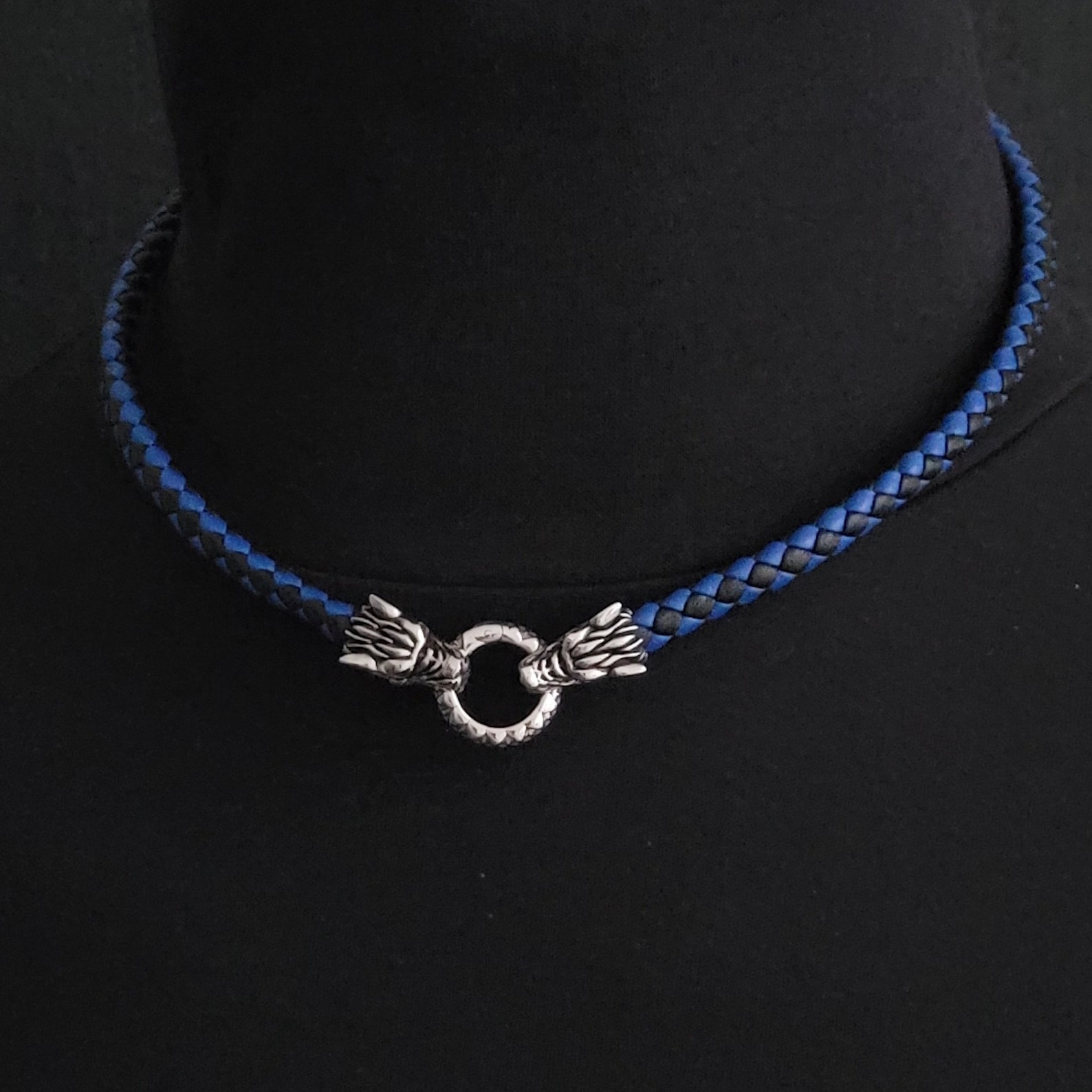 Companion Wolves Discreet Day Collar With 6mm Nappa 2-color Diamond ...