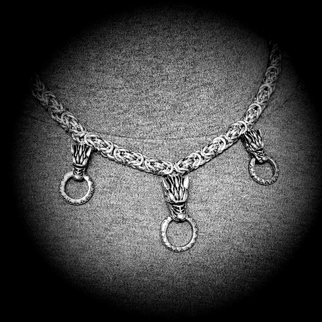 Trinity Wolf Master Collar With Thick Luxurious 8mm Chainmaille Chain ...