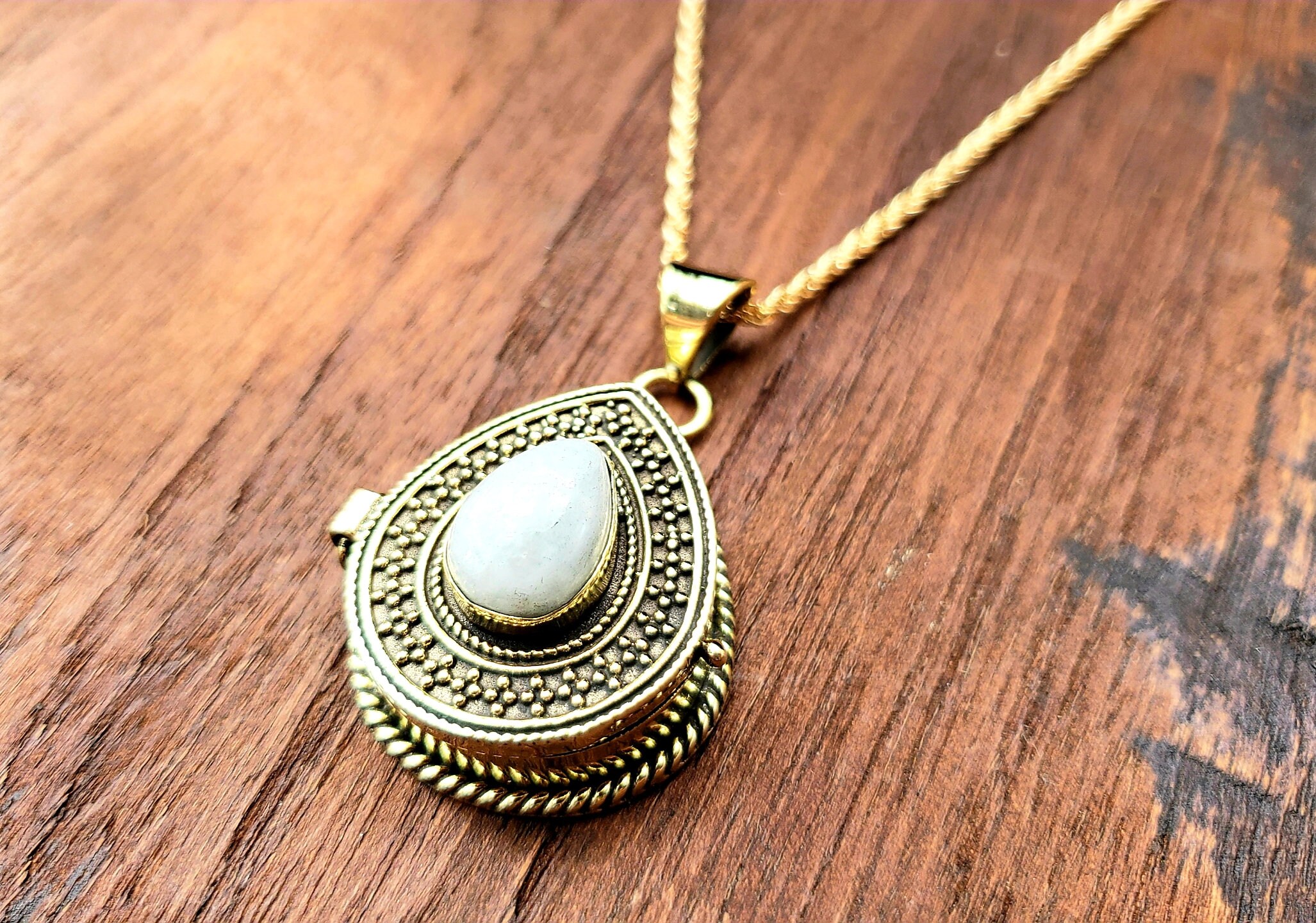 Gold Moonstone Teardrop Locket Pendant Necklace - Etsy