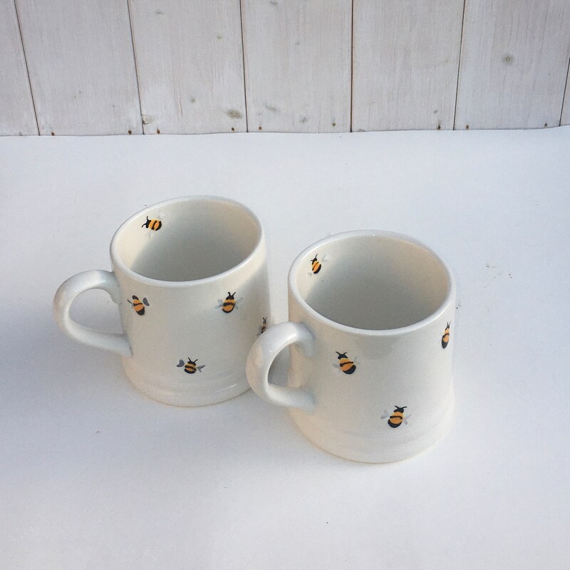 Bee Mug - Etsy Canada