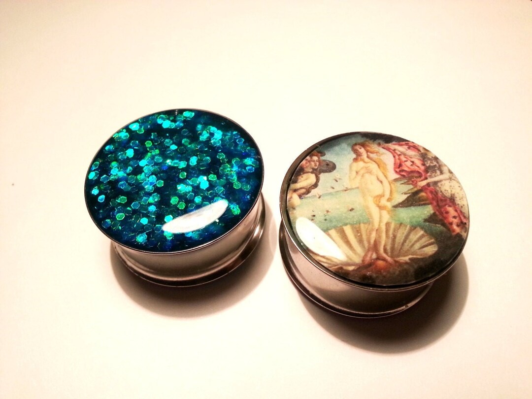 The Birth of Venus Plugs Double Flare or Single Flare 00g 2 Inches ...