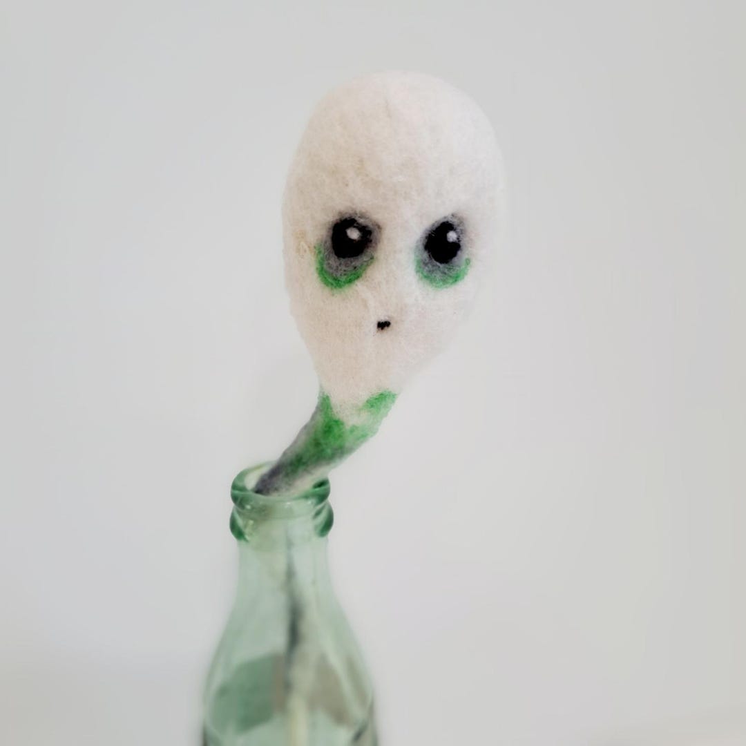 Ghost in A Bottle Halloween Ghost Vintage Coke Spooky Decor Needlefelt ...