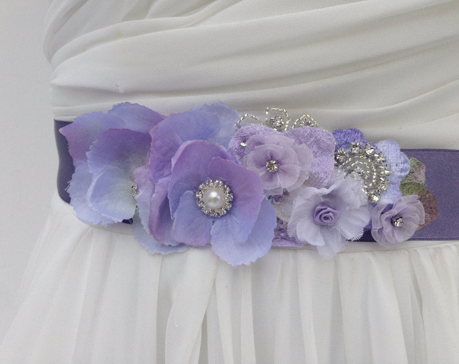 Flower Bridal Sash Wedding Sash in Lilac Lavender And Violet | Etsy