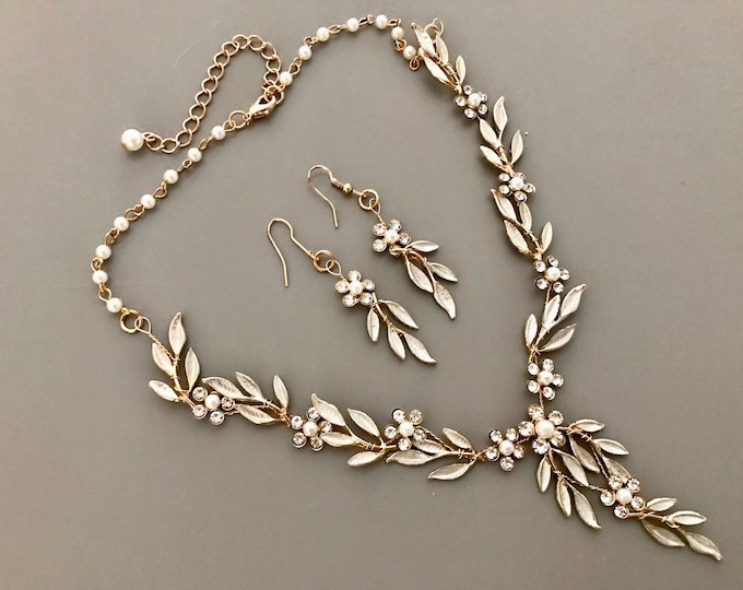 Floral Crystal Wedding Jewelry Set / Boho Necklace Earring Set / Pearl ...