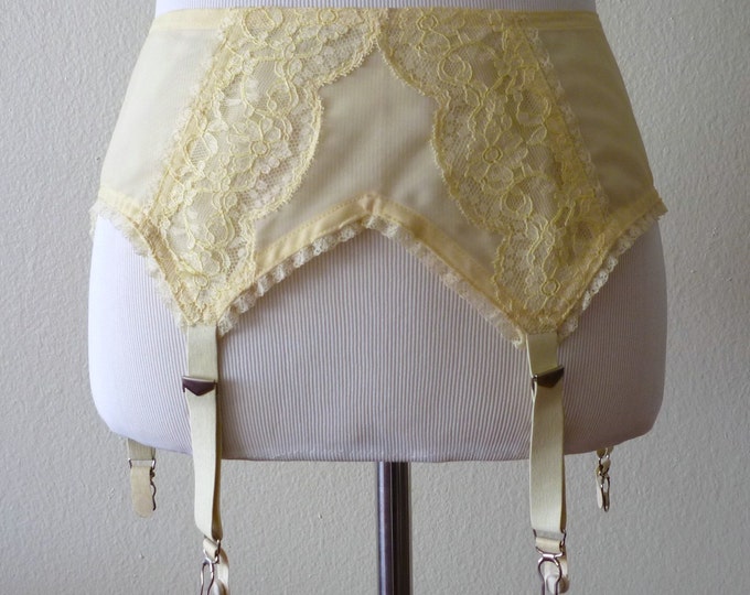Beautiful 50's Sheer Yellow Lacy Garter Belt by Hollywood Vassarette ...