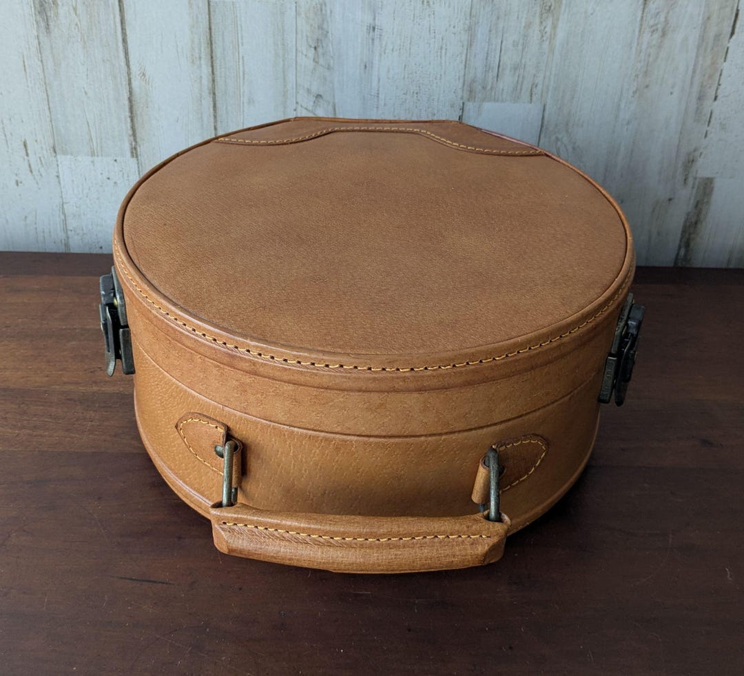 Small Vintage Round Luggage With Handle, 10" Diameter Light Brown ...