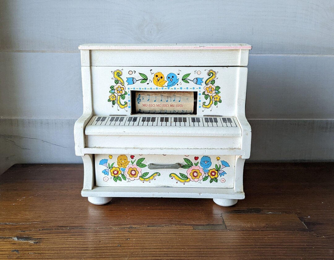 Wood Player Piano Music Jewelry Box, Vintage Japan 1970, Big Eyes Girl ...