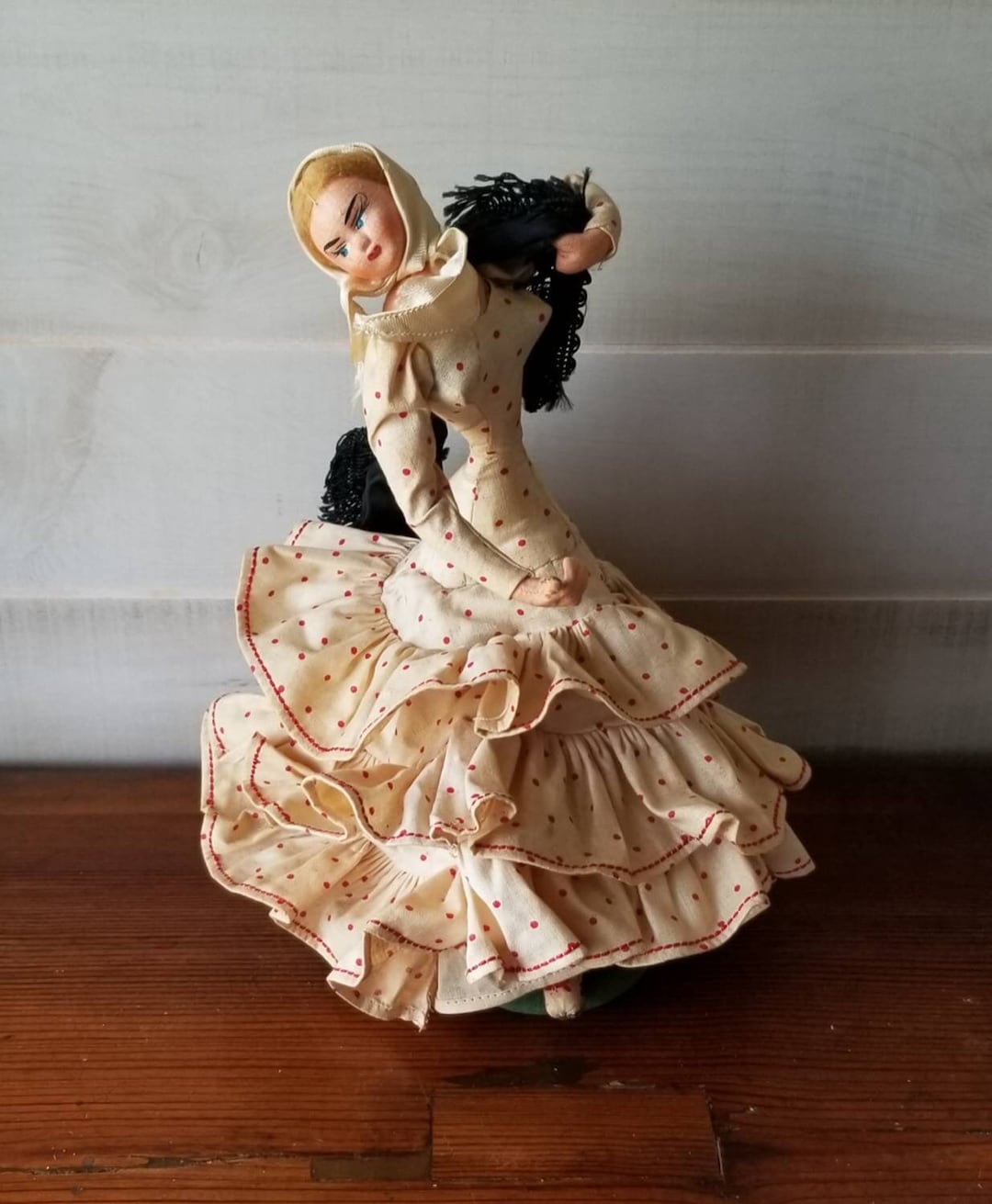 Handmade Lady Dancer Doll, Stuffed Cloth, Painted Face, Vintage ...