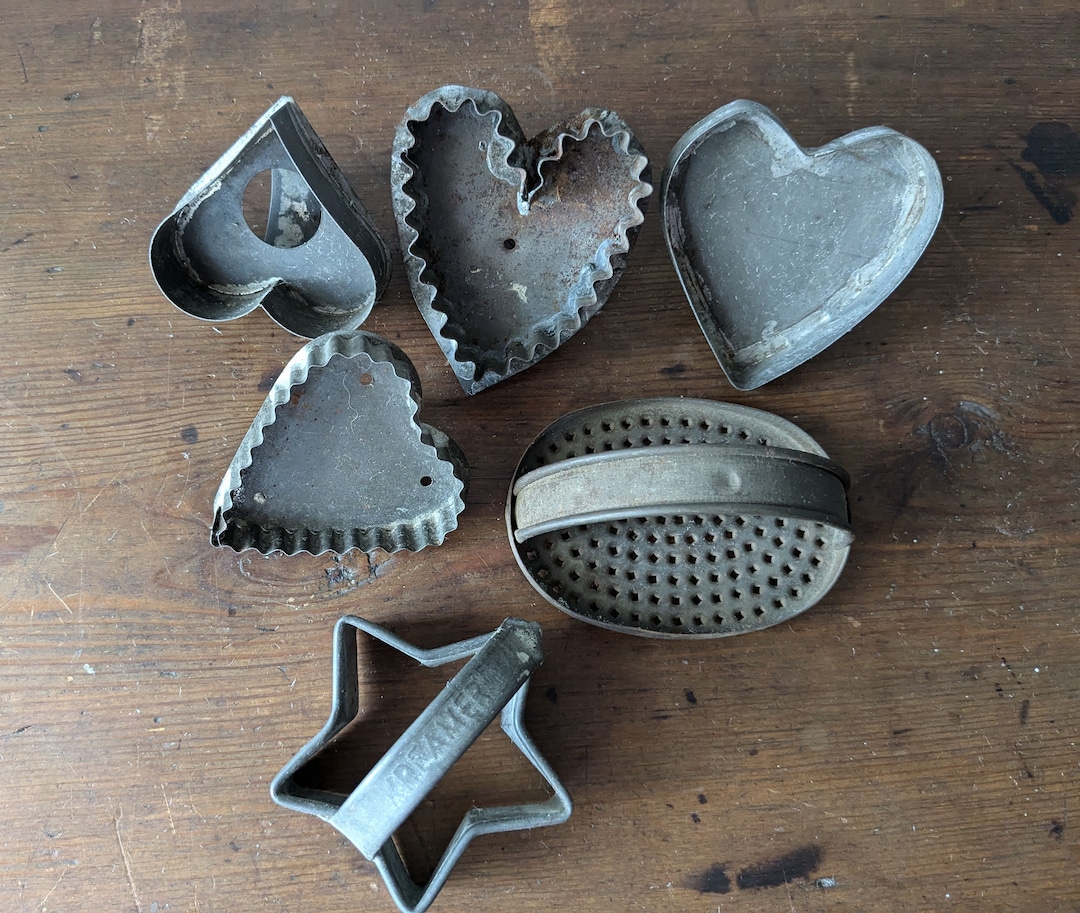Five Antique Tin Cookie Cutters With Handles & One Oval Cheese Grater ...