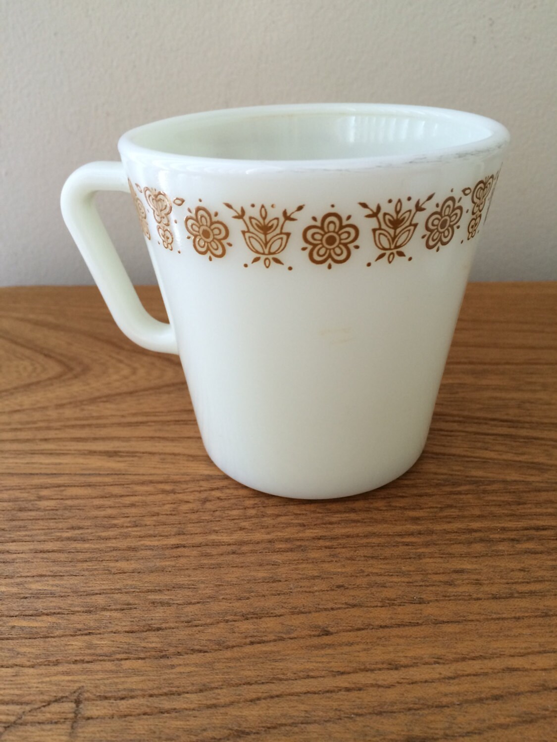 Butter Gold Pyrex Milk Glass Butter gold Milk Glass Gravy Boat Pyrex ...