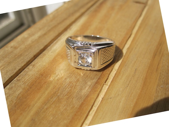 18kt hge mens ring store
