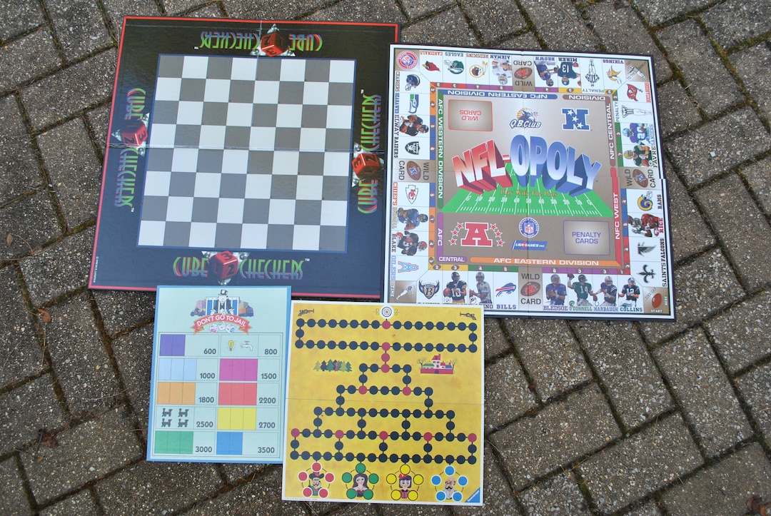 Vintage Game Boards Wall Decor Display Family Fun Room - Etsy