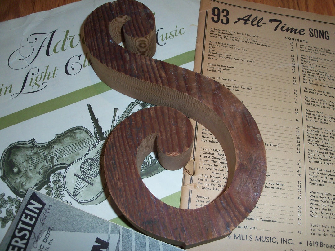Vintage Hand Carved Music Symbol Clef Note Instruments Singing Playing ...