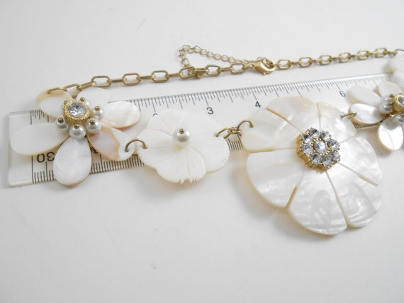 Carved shell flower necklace, statement necklace, Flo… - Gem