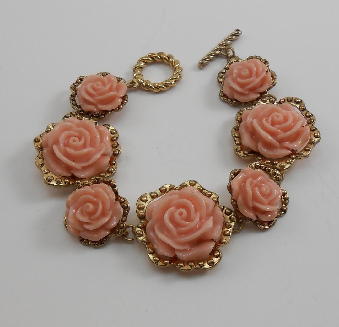 Pink Plastic Molded Rose Link Bracelet in Goldtone Metal - Etsy