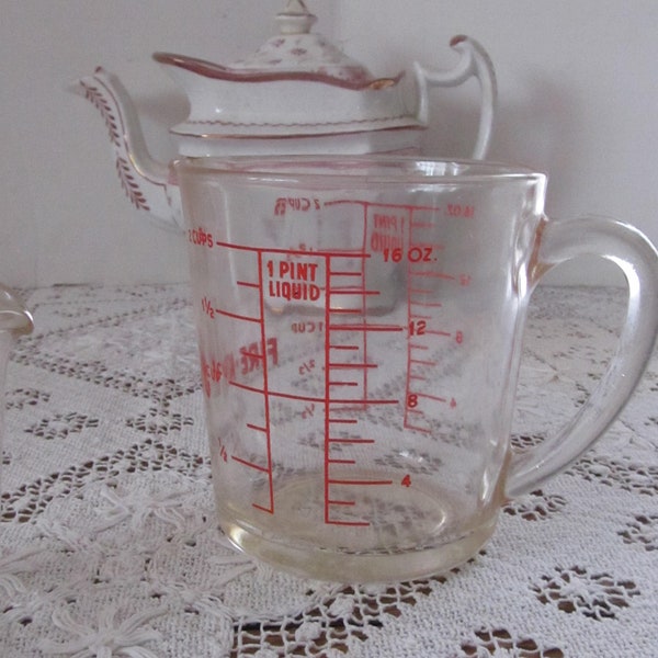 Antique Glass Measuring Cup - Etsy