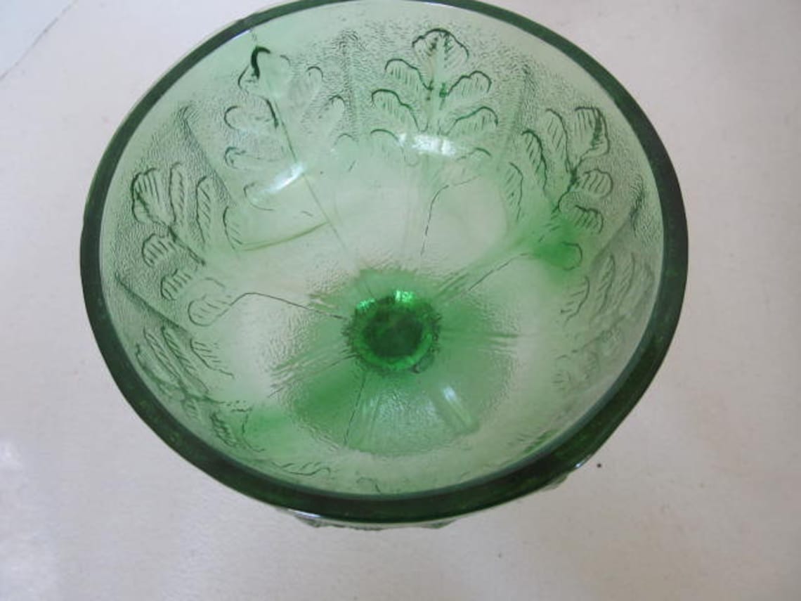 Avocado Green Glass Vase Green Glass Vintage Olive Green Glass - Etsy