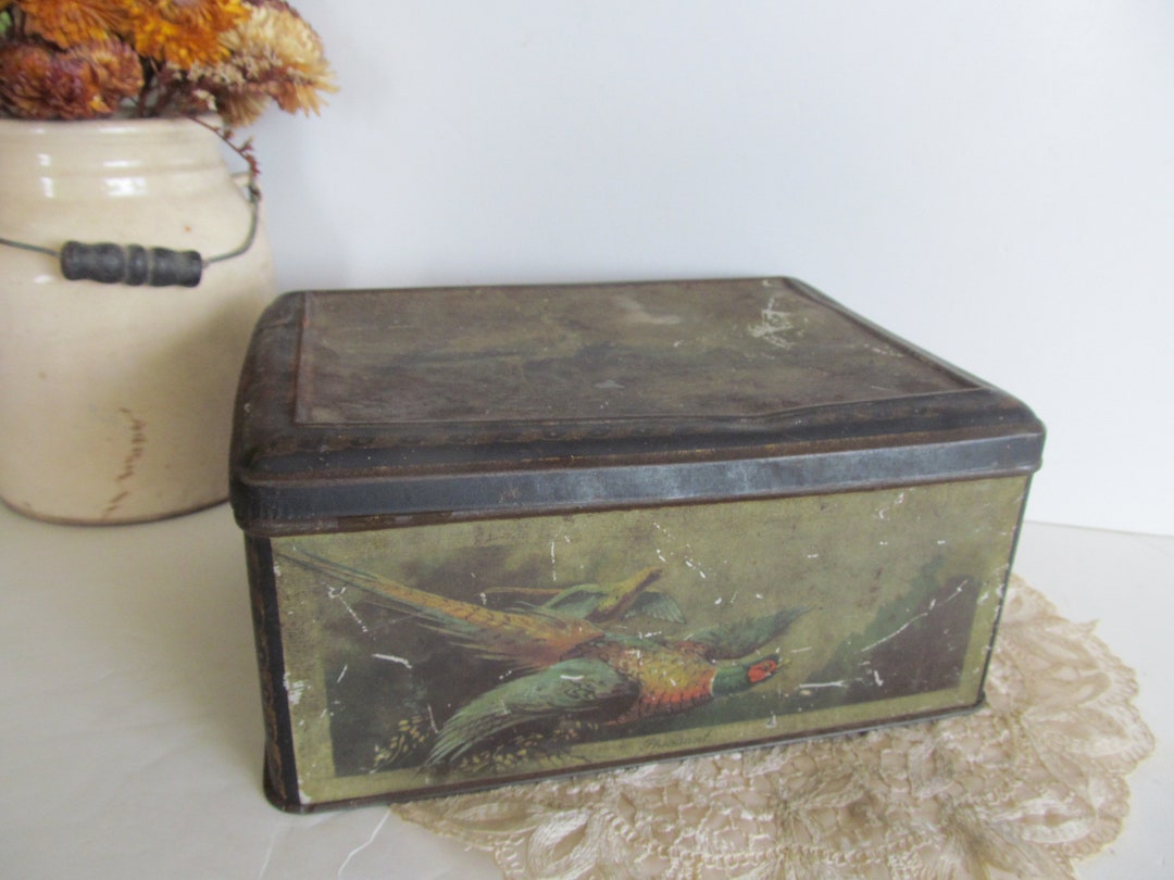 Farmhouse Antique Decor Antique Candy Tins Candy Store Vintage Tins ...