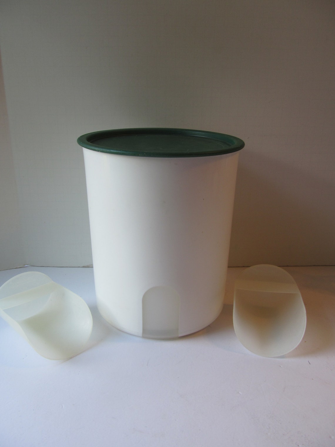 10 Pc Tupperware Canister Jars 1970's Vintage Tupperware - Etsy