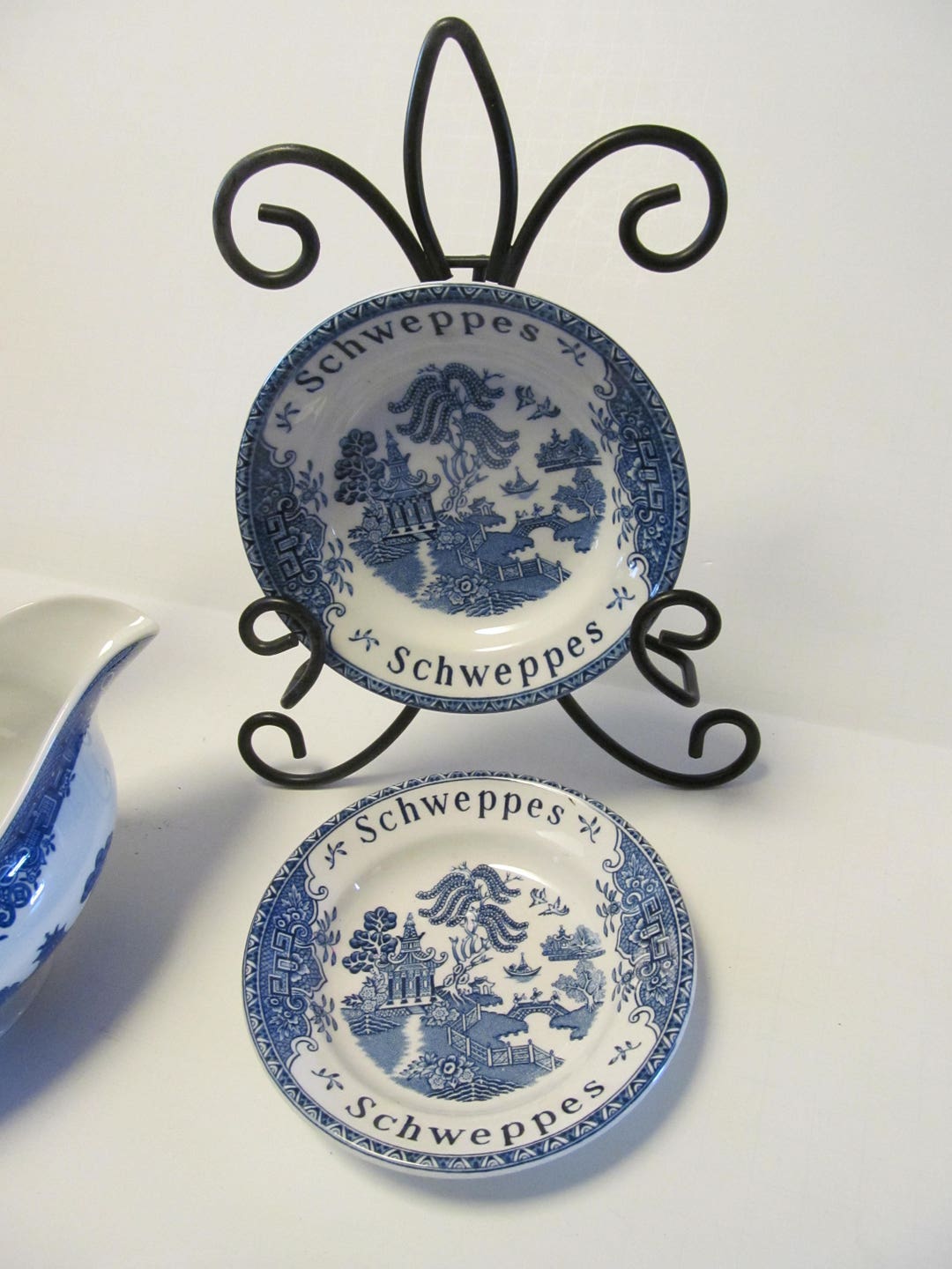 Rare Blue Willow Plates Schweppes Soda Advertising Plates Enoch ...