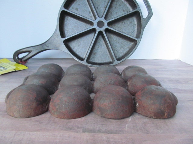 Antique Corn Bread Pan Farmhouse Cookware Cast Iron Pans - Etsy