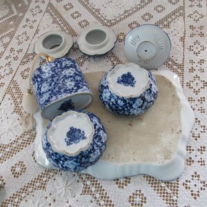 7 Pc CALICO Vanity Dresser Set Blue White Victoria Ware Ironstone Blue ...