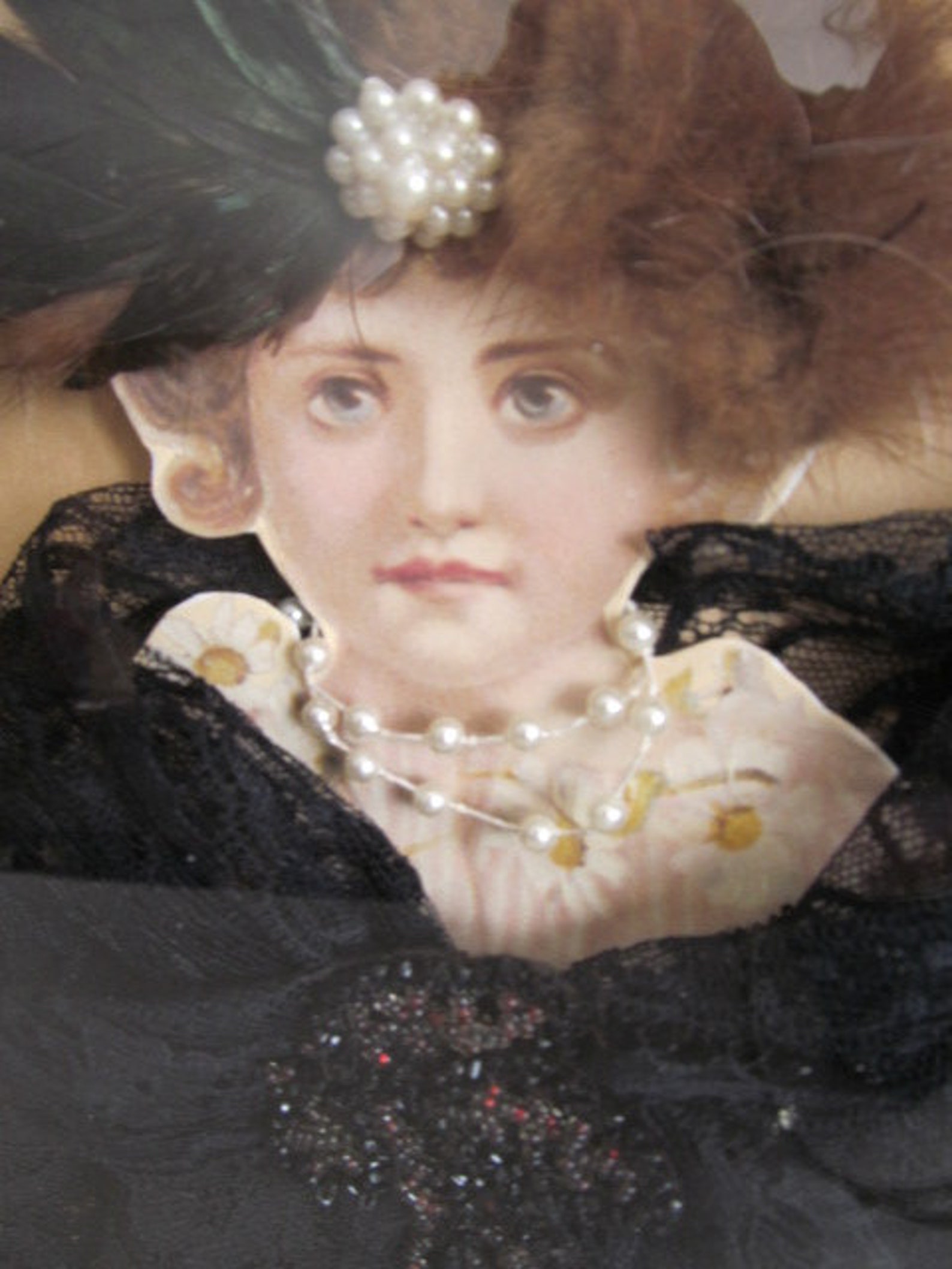 Memento Feathers and Fur Antique Victorian Shadow Box Picture Frame ...