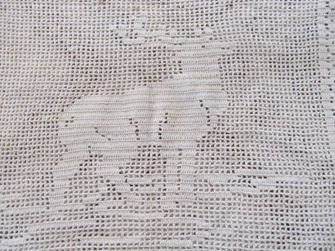 40s Crochet Elk Doily Decor Vintage Crochet Art Hand Crocheted Design ...