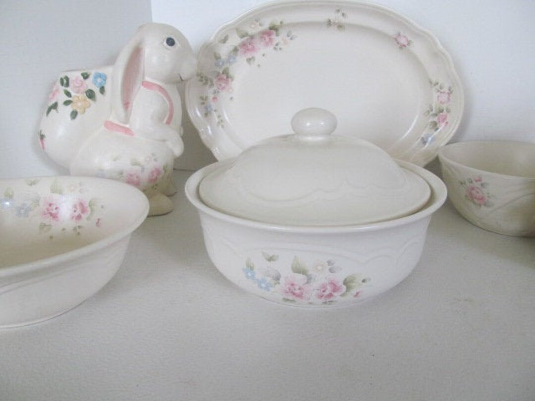 Pfaltzgraff Tea Rose Pattern Covered Casserole Dish Casserole Covered ...