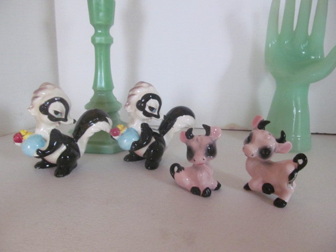 Pepe Le Pew Skunk Figurines Skunk Display Pieces Pepe Le Pew - Etsy