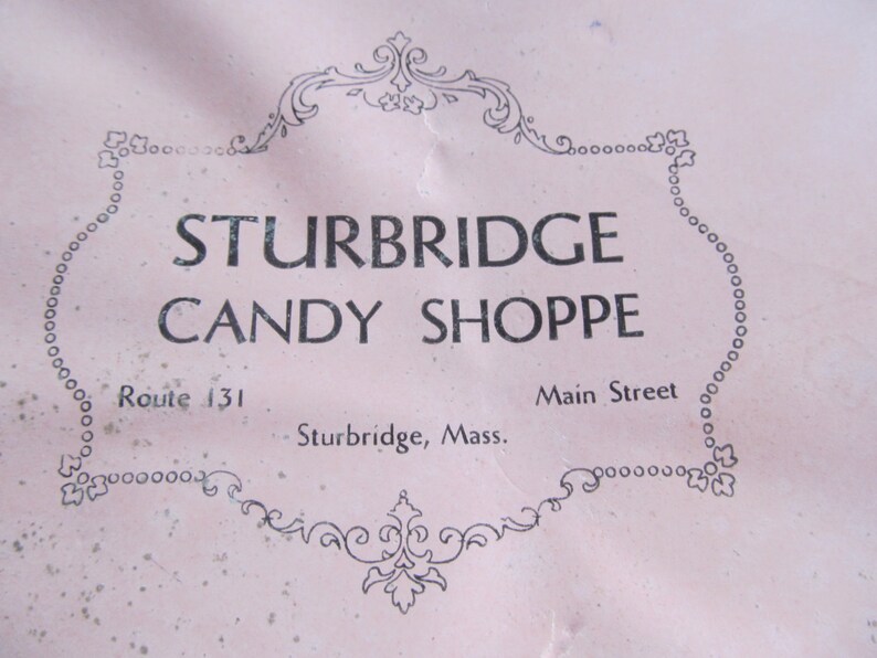 Sturbridge Candy Shoppe Sturbridge Mass MA Candy Shop Display 50s Diner ...