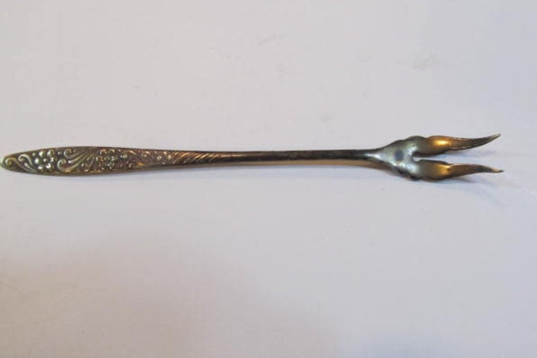 Star Rogers & Bros A1 Silver Pickle Forks Appetizer Utensils Fork ...