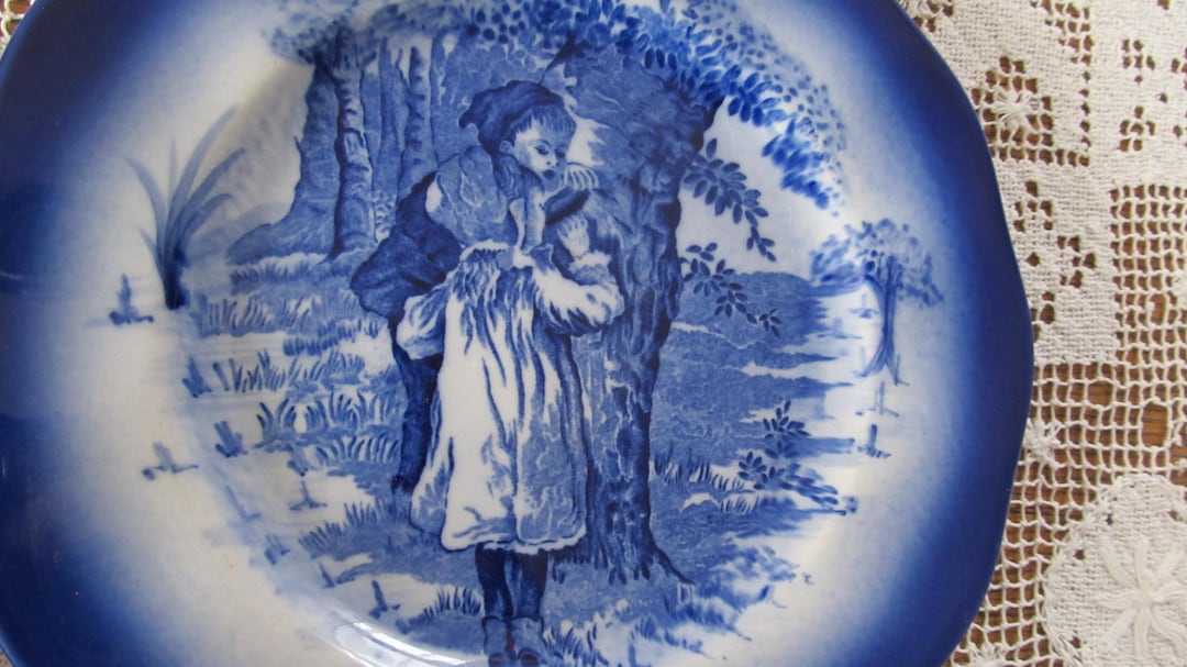 Flow Blue Plates for Walls Flow Blue Children Portrait Plates Blue and ...