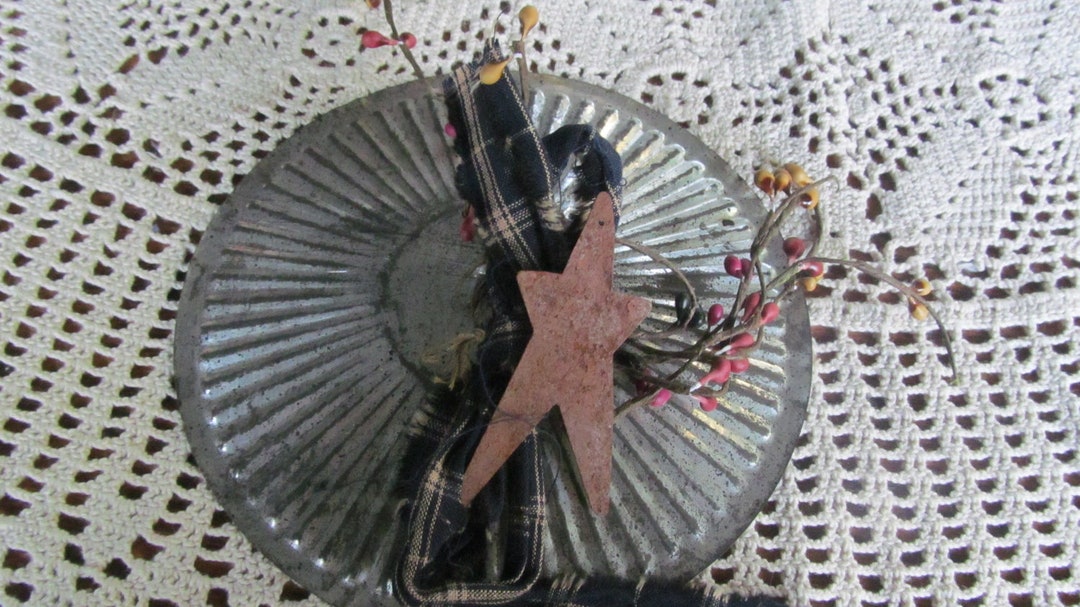 Primitive Country Farmhouse Decor Tin Rippled Cover Great Display ...